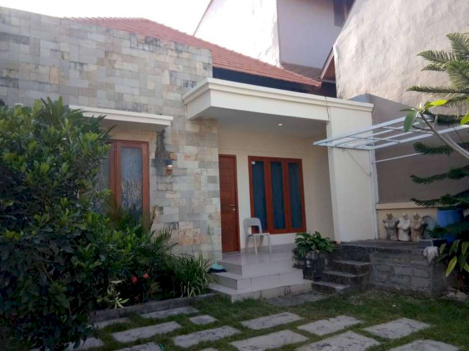 Rumah di puri gading jimbaran,lingkungan elite,siap huni,dkt GWK ...