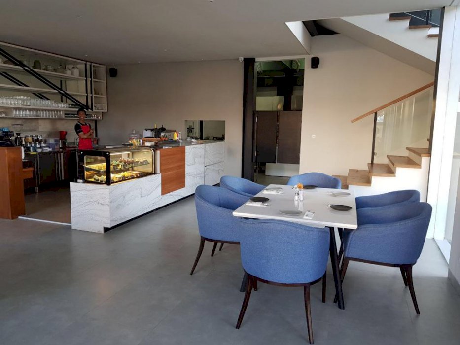 RESTO MODERN SIAP PAKAI LENGKAP BESERTA PERALATAN DI SEMINYAK | Dijual ...